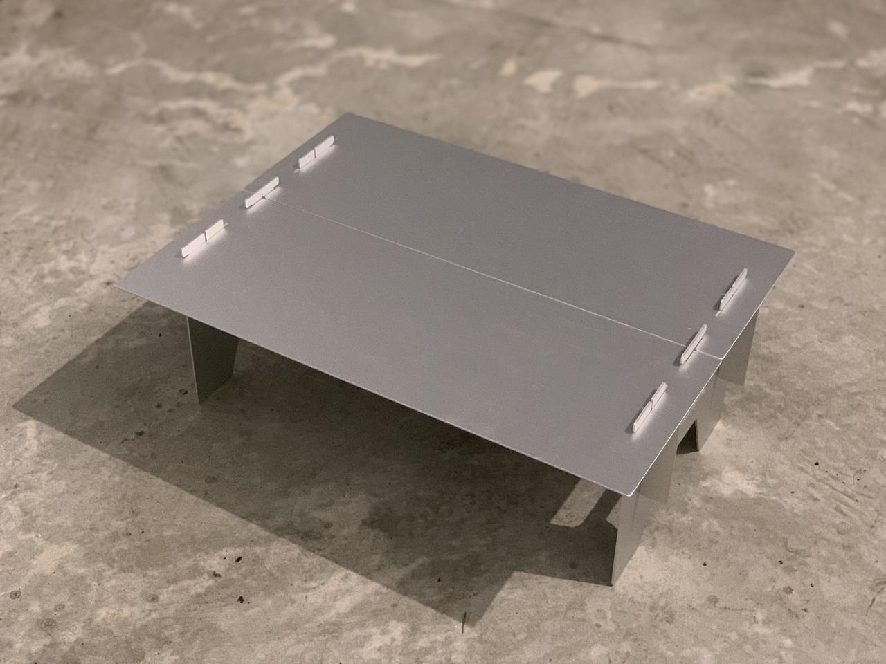 ダイソー「アルミテーブル」を徹底レビュー！キャンプにもおすすめの人気アイテム！ - ハピキャン｜キャンプ・アウトドア情報メディア